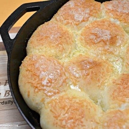 Easy Cheese Stuffed Garlic Rolls - Princess Pinky Girl