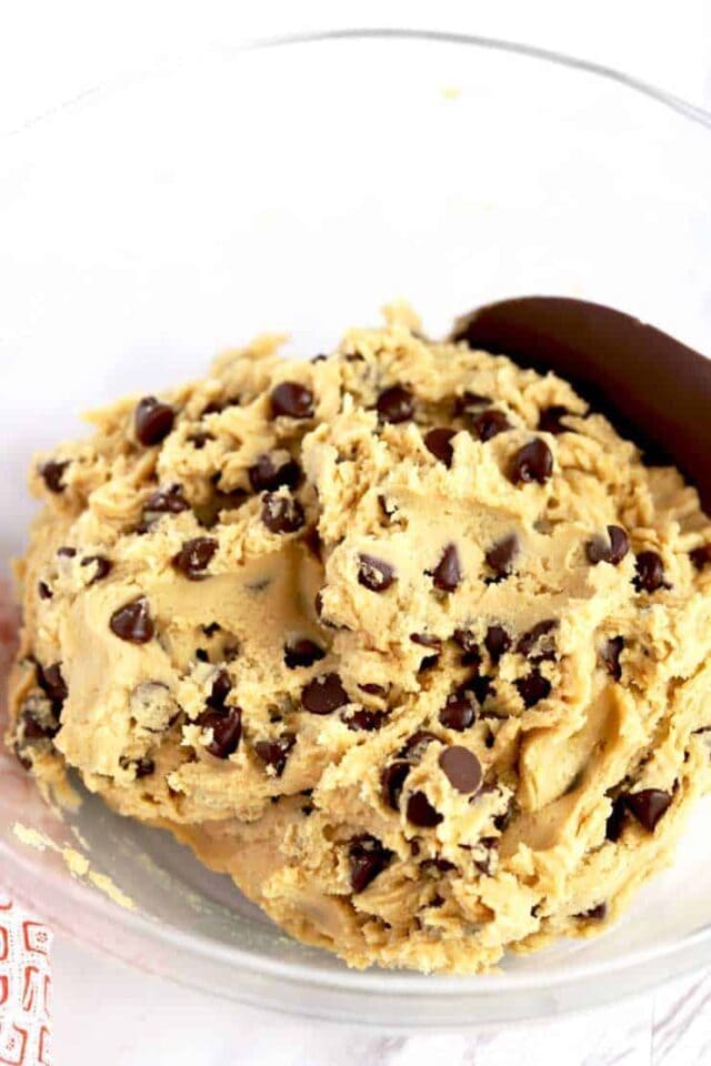 Pizookie -Chocolate Chip Skillet Cookie - Princess Pinky Girl