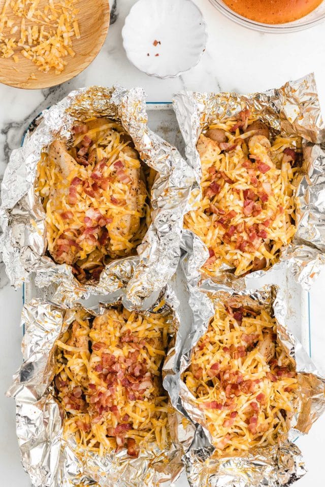 Easy Chicken Foil Packets (oven, grill or campfire!) - Princess Pinky Girl
