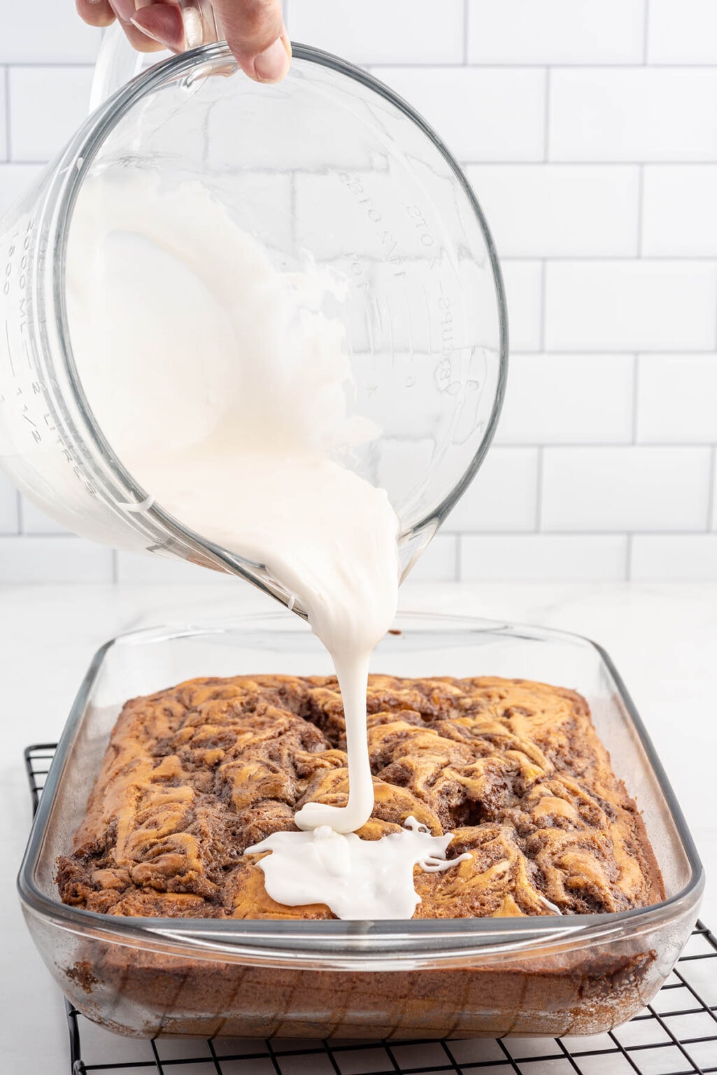 Cinnamon Roll Cake - Princess Pinky Girl