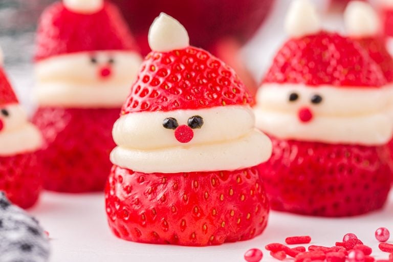 Strawberry Santas (with Cheesecake Filling) - Princess Pinky Girl