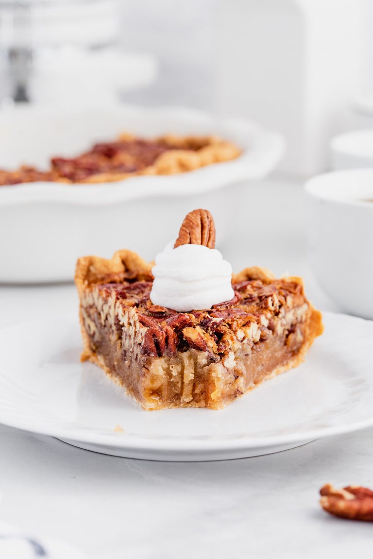 Easy Pecan Pie Recipe - Princess Pinky Girl