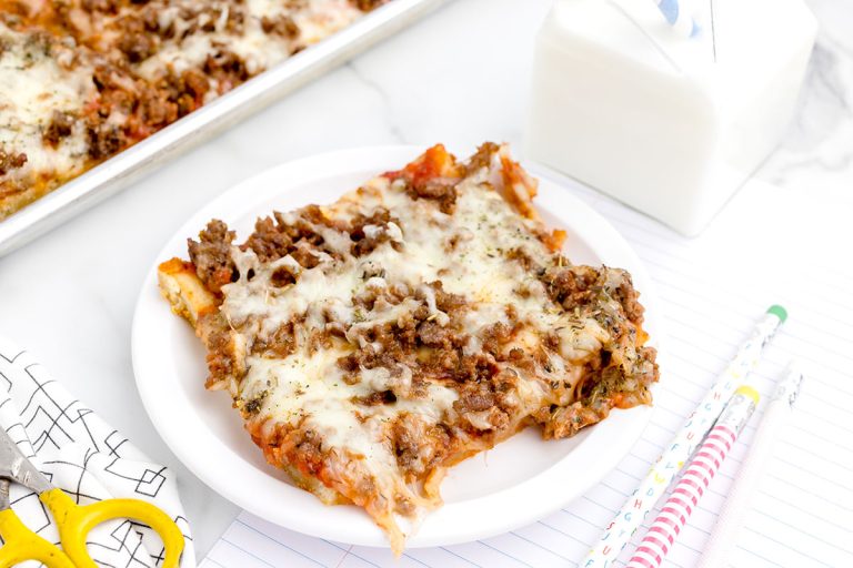 School Pizza (Sheet Pan Pizza) - Princess Pinky Girl