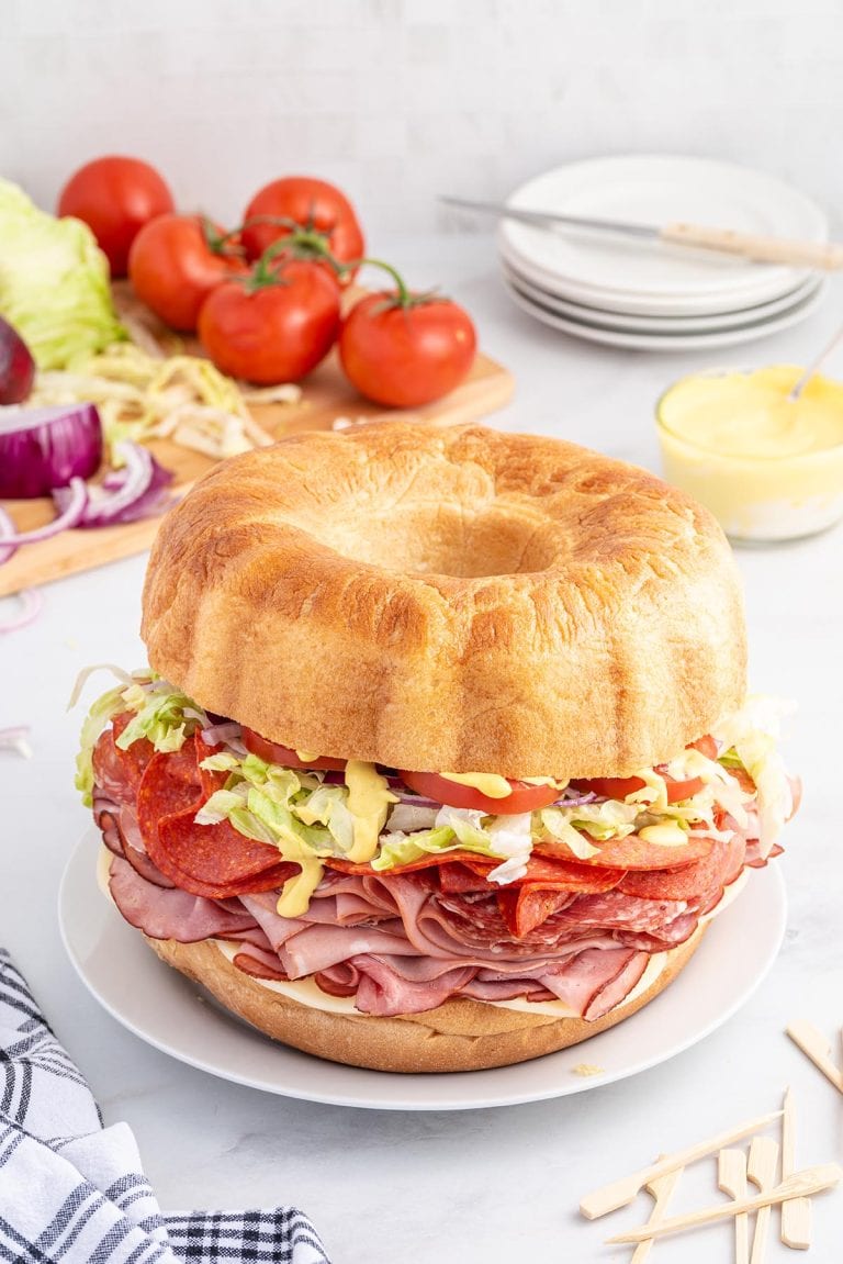 Giant Party Sub (Bundtwich) - Princess Pinky Girl