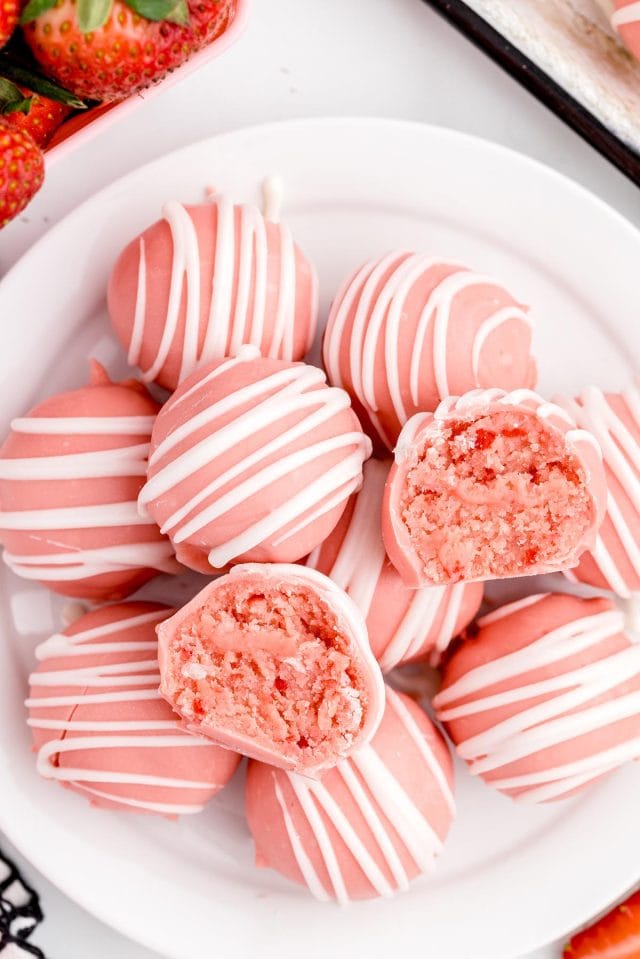 Strawberry Cheesecake Bites - Princess Pinky Girl