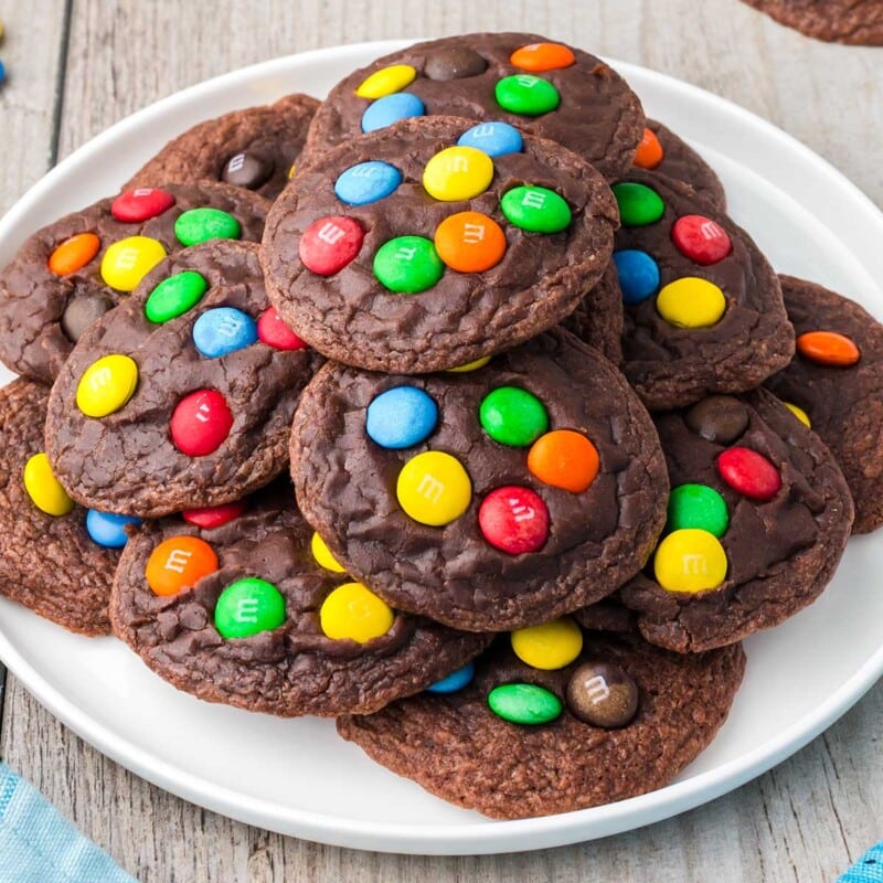 Cake Box Cookies - 15 Recipes To Try! - Princess Pinky Girl
