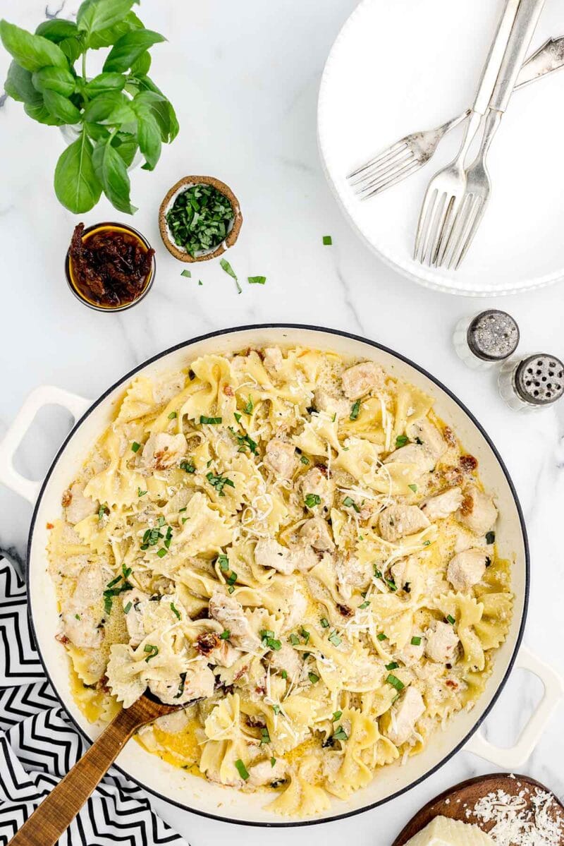 Bow tie Pasta - Princess Pinky Girl