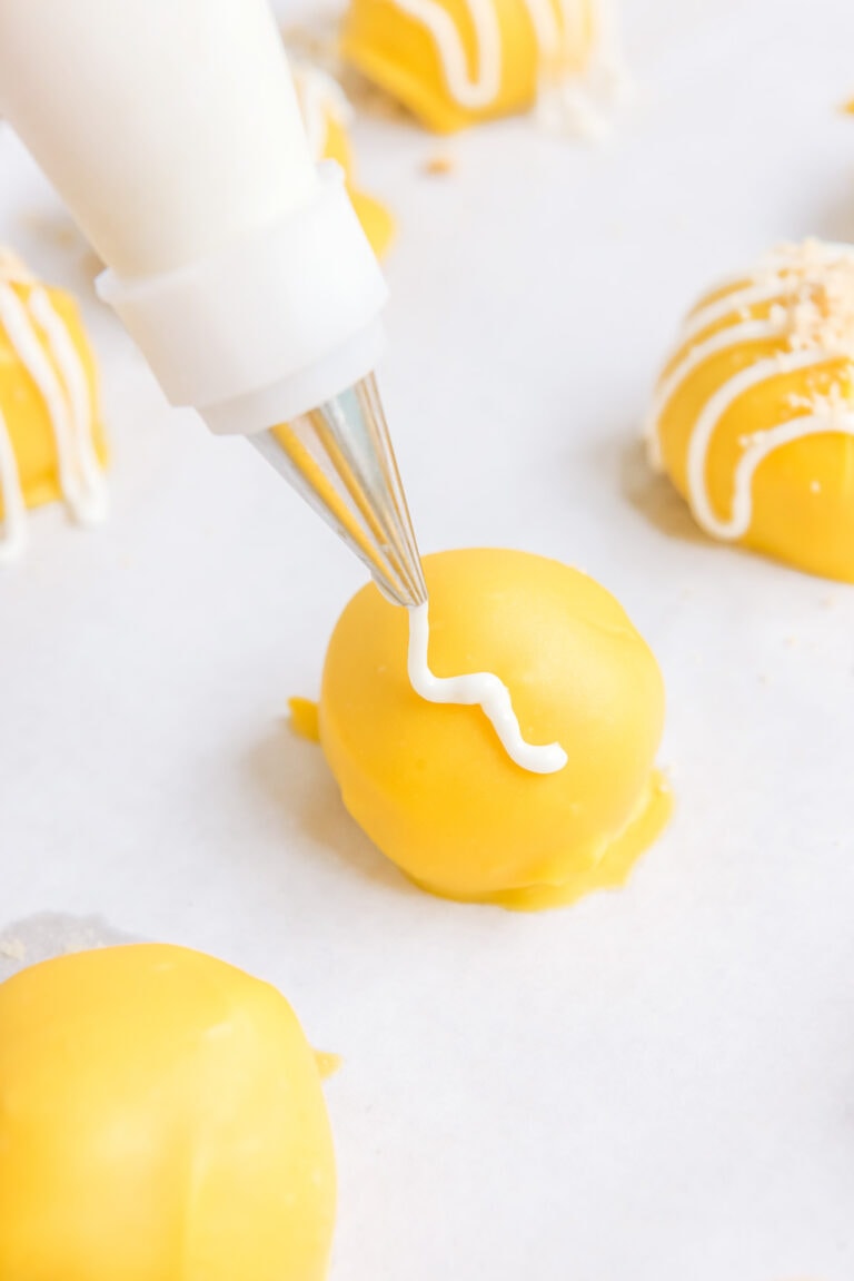 Lemon Oreo Truffles - Princess Pinky Girl
