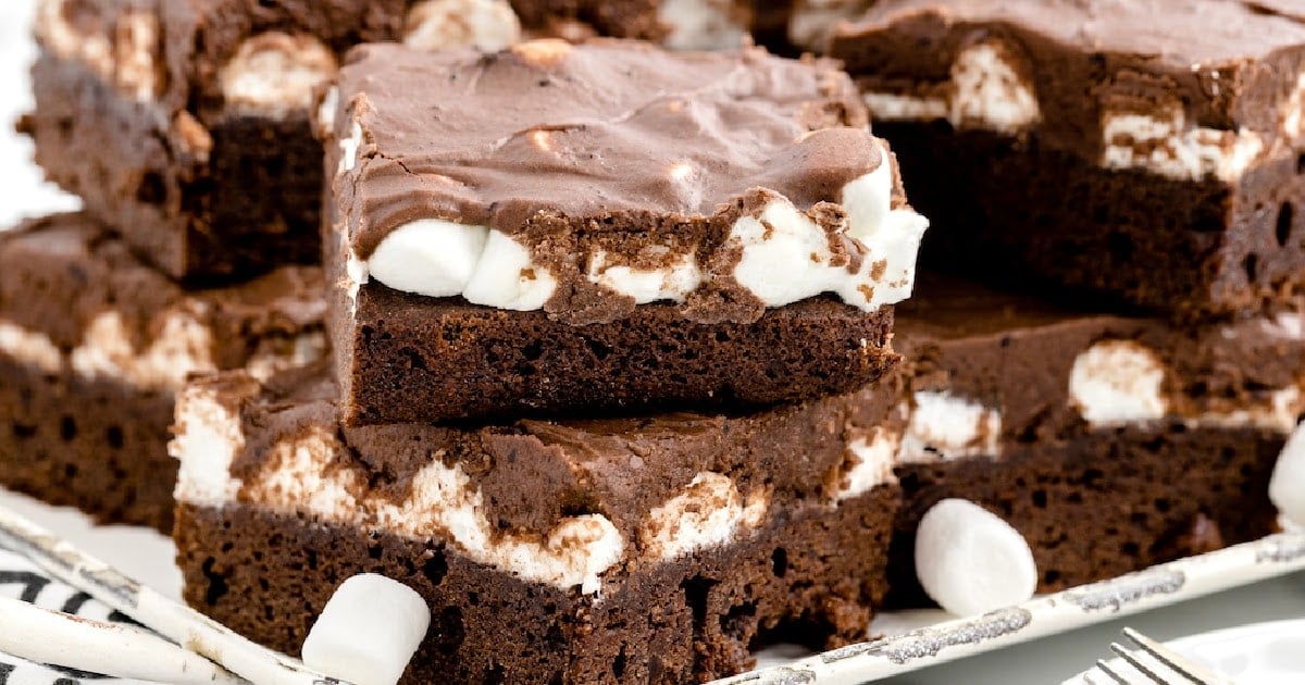 Marshmallow Brownies - Princess Pinky Girl