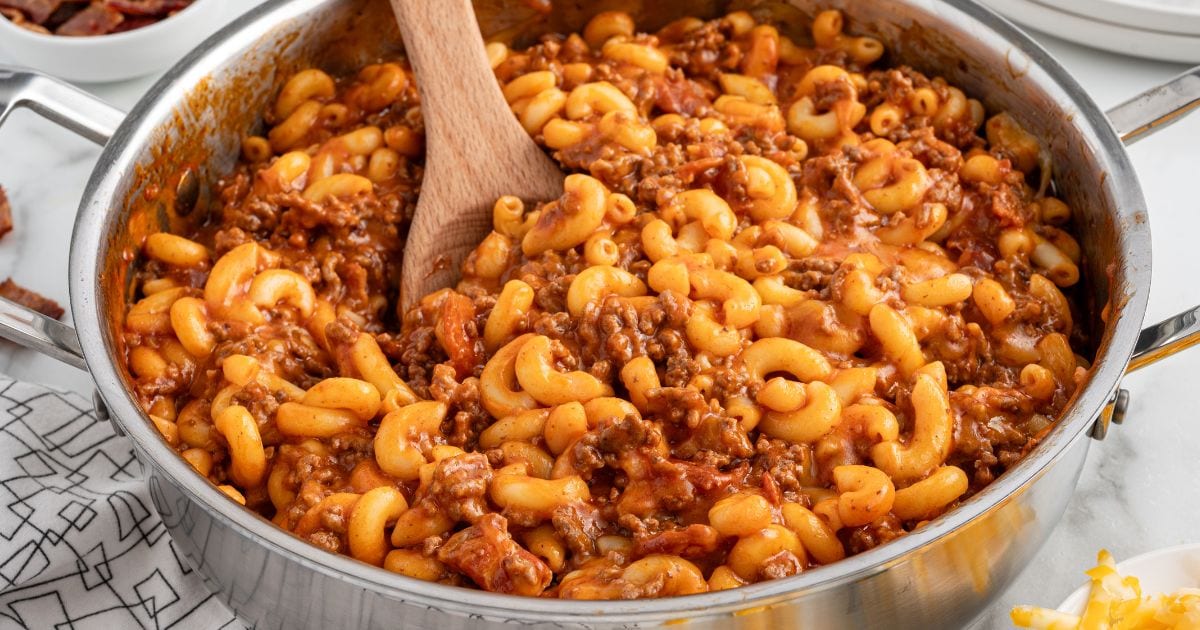 Bacon Cheeseburger Pasta - Princess Pinky Girl