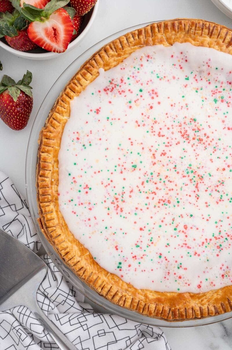 Strawberry Pop Tart Pie - Princess Pinky Girl