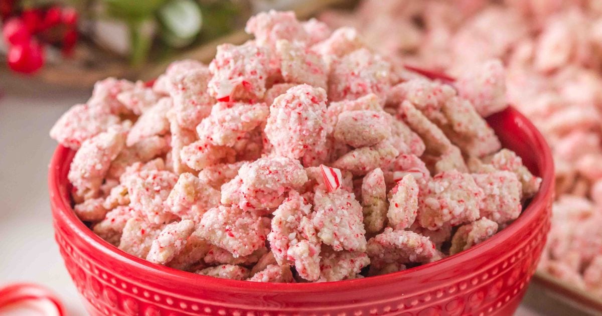 Peppermint Bark Puppy Chow (Muddy Buddies) - Princess Pinky Girl